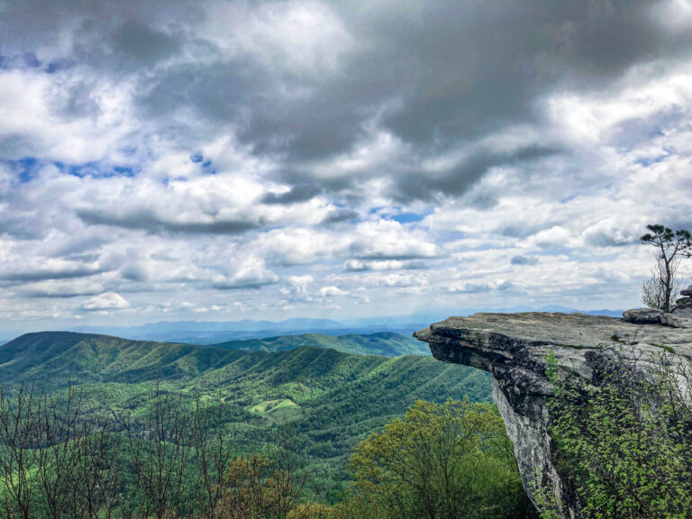 McAfee Knob: One of the Best Day Hikes on the Appalachian Trail ...