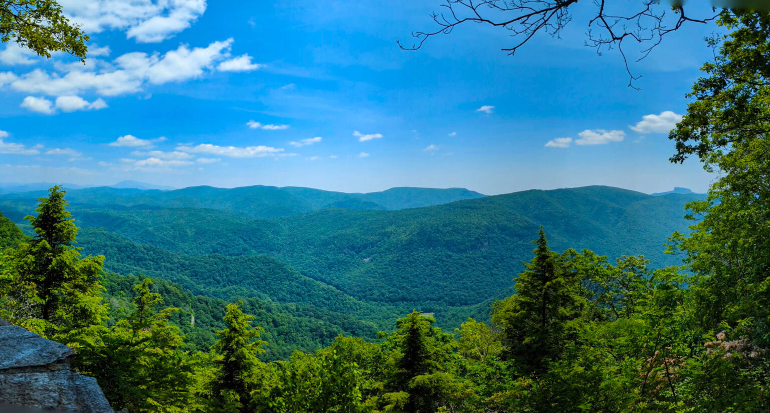 30 of the most beautiful overlooks on the Blue Ridge Parkway