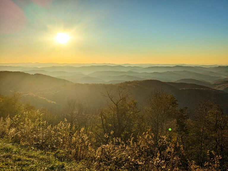 30 of the most beautiful overlooks on the Blue Ridge Parkway