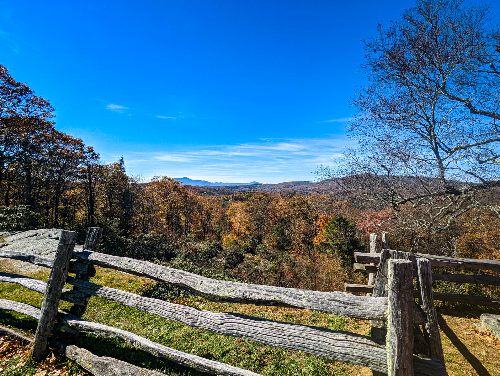 Raven Rocks Overlook: Amazing for Sunset and Fall Colors