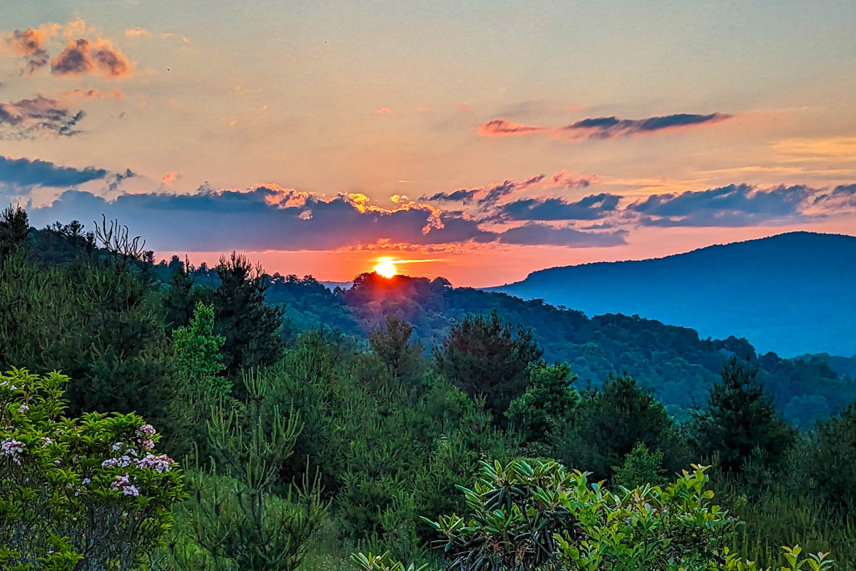 7 Best Overlooks near Blowing Rock North Carolina